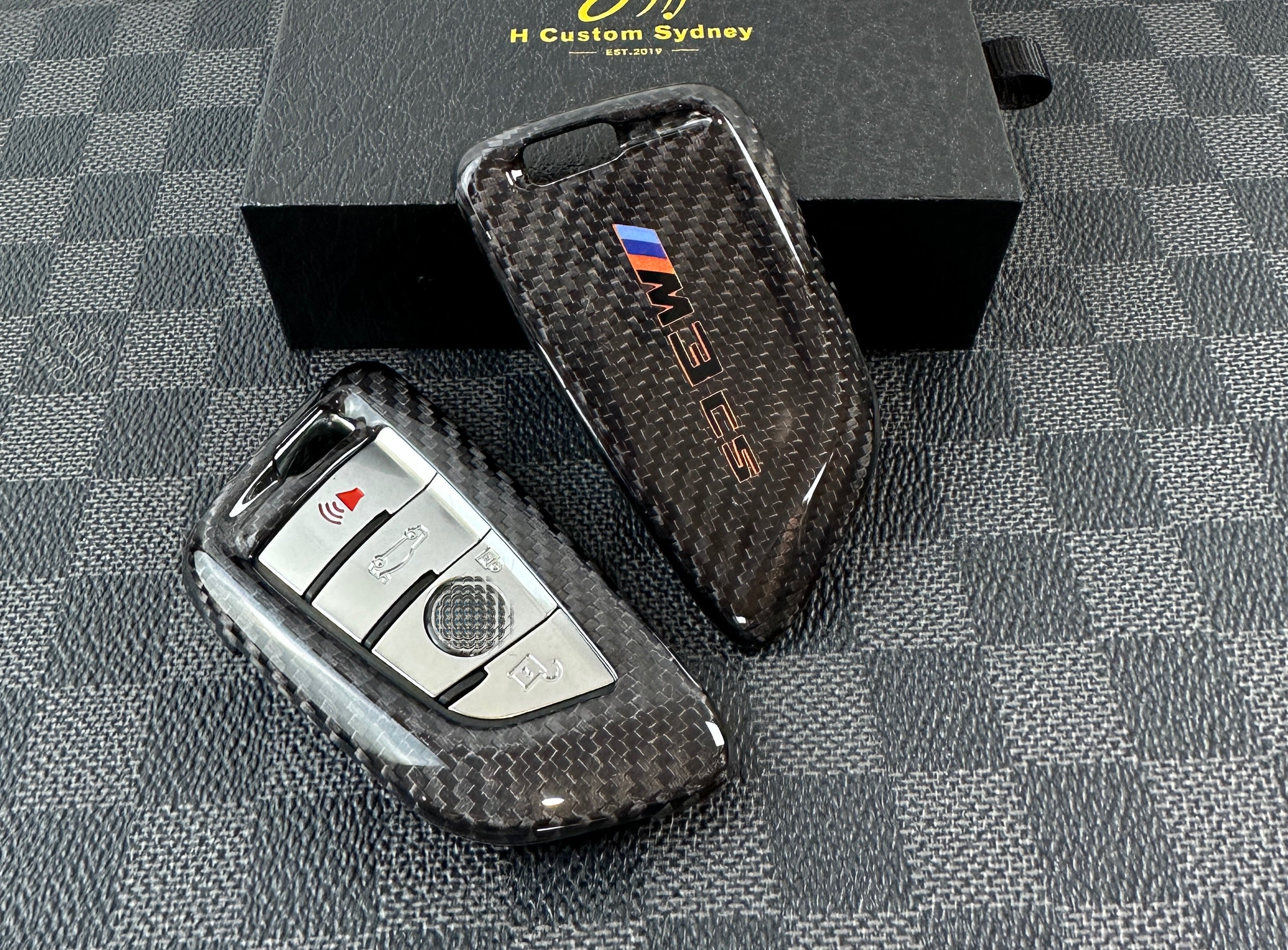 Luxury Carbon Fiber Keyring Key Fob Cover Kit For BMW M3 CS G80 G81 Cu ...